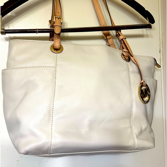 Michael Kors | Bags | Micheal Kors White Leather Handbag | Poshmark